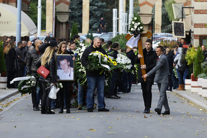 „Када видите ко је све био на сахрани Салета Мутавог…“