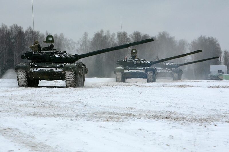 Москва форсирано јача свој Западни војни округ да охлади усијане ...