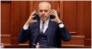 Шта боли Едија Раму? Мозак, натеко му од кокаина!