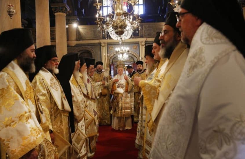 Фанариоти одлучили да размотре захтев расколничке МПЦ за признање ...